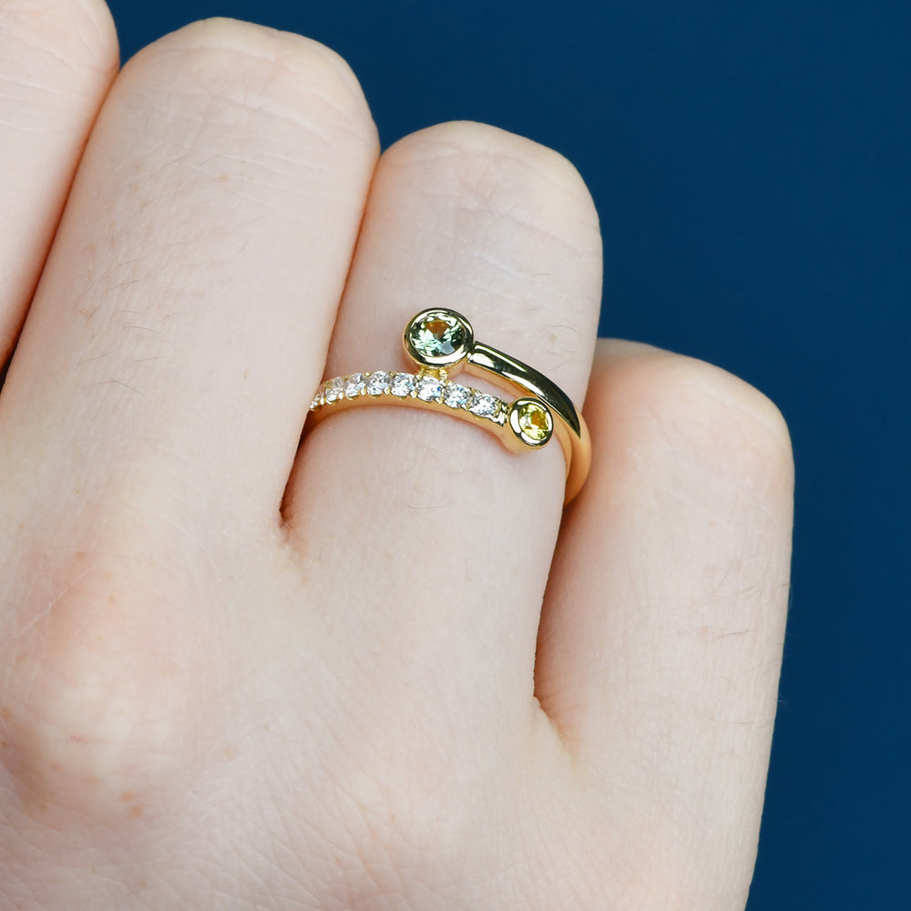 Maeve Multicolour Round Shape 18ct Yellow Gold Ring – SDR-RDNFYM010 ...