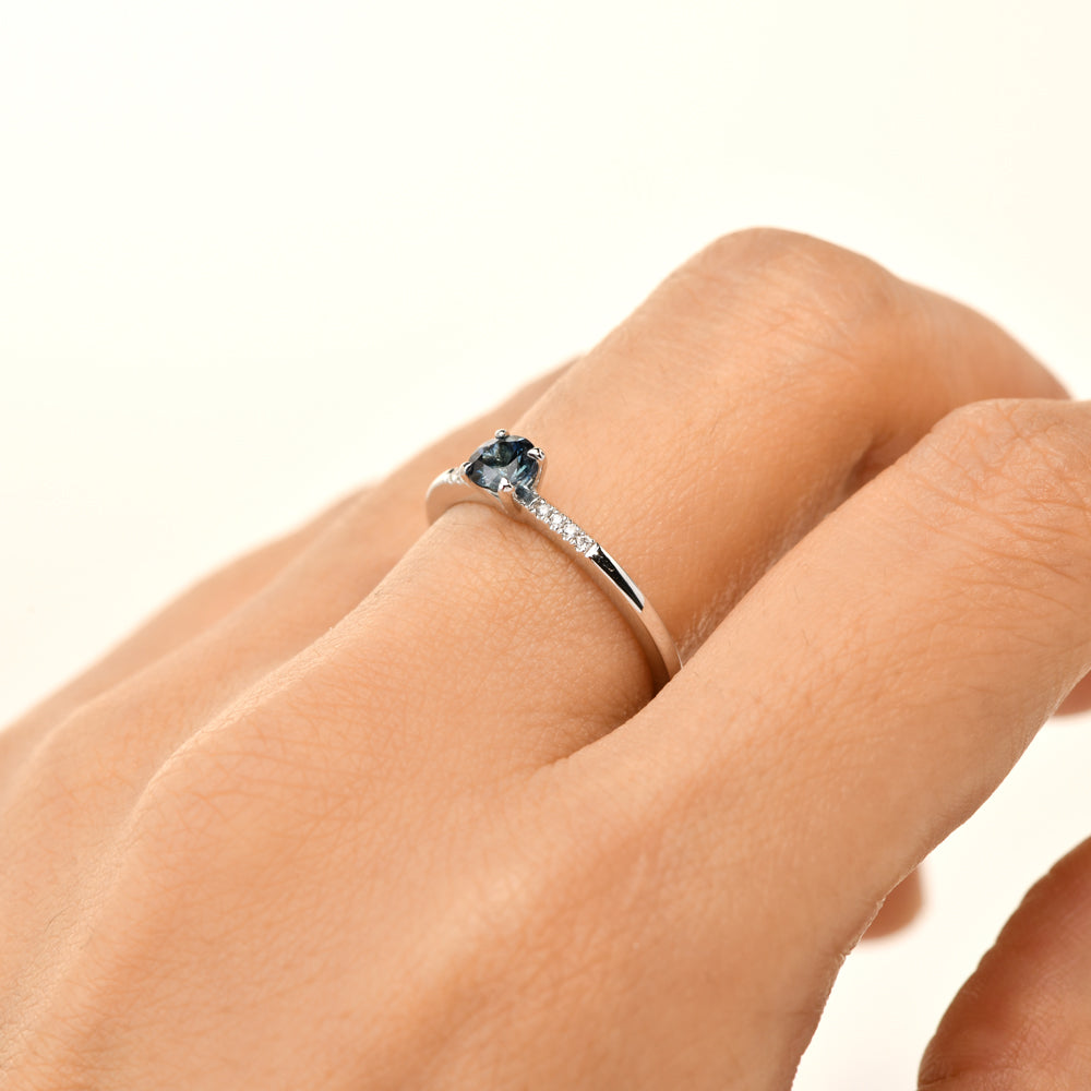 Lucie Blue Round Shape 18ct White Gold Ring – SDR-RDNPWB006 | Sapphire ...